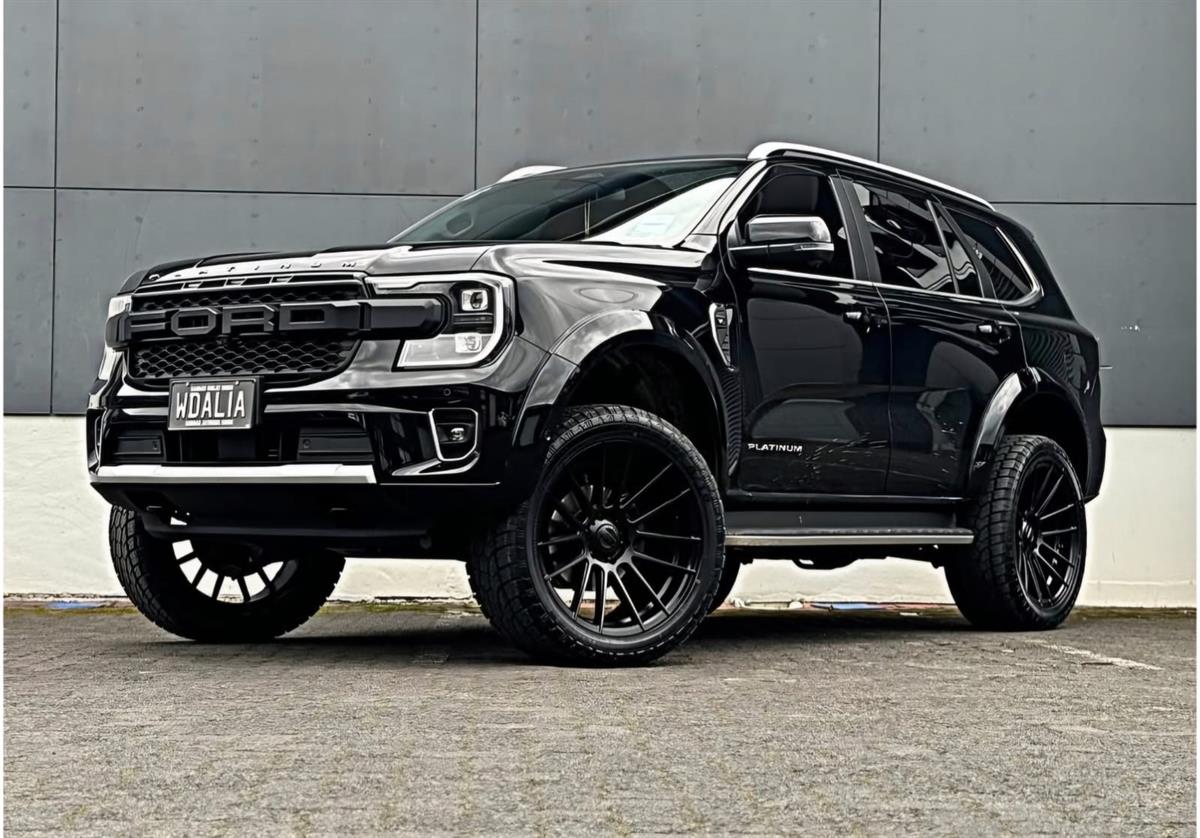 FORD EVEREST NEXTGEN COLOR CODED SMOOTH STYLE FENDER FLARES (SENSOR HO ...