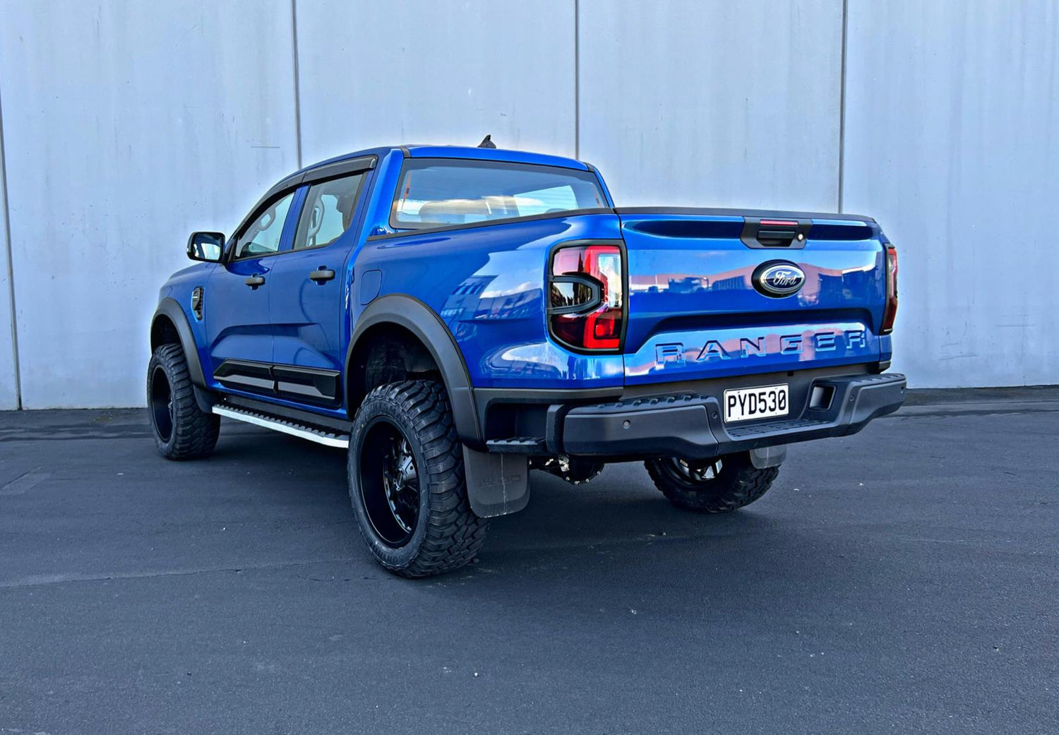 NEXT GEN XL/XLT/SPORT SMOOTH FLARES (35mm OEM STYLE)